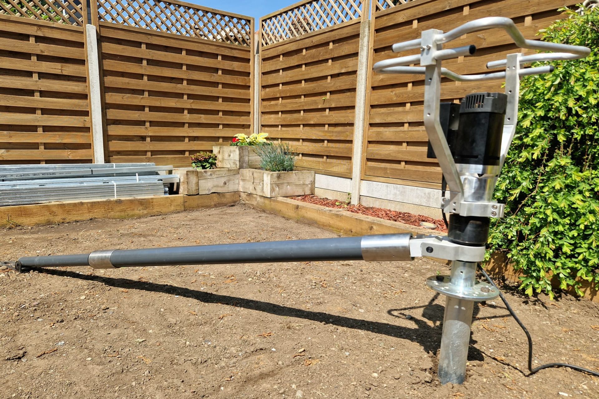 Efficient And Reliable - Ground Screws Services